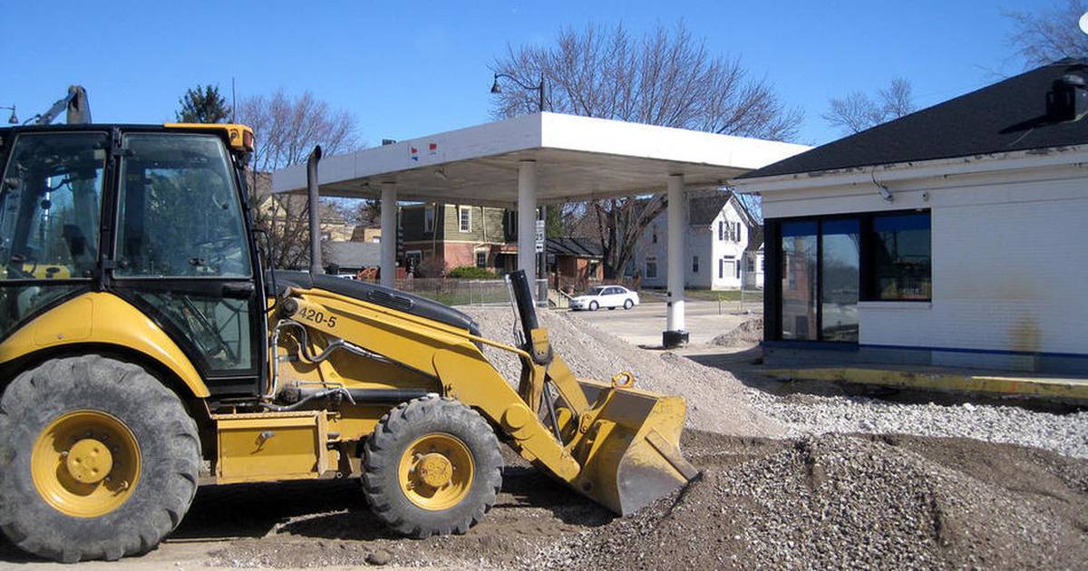 Eye On Illinois: Underground storage tanks a much bigger problem than ...