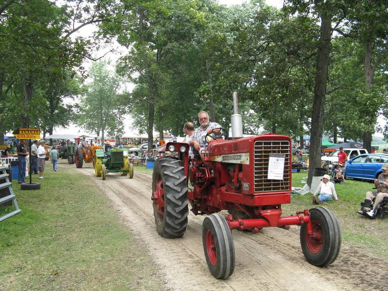 Sycamore hosts 60th annual Steam Power Show and Threshing Bee – Shaw Local