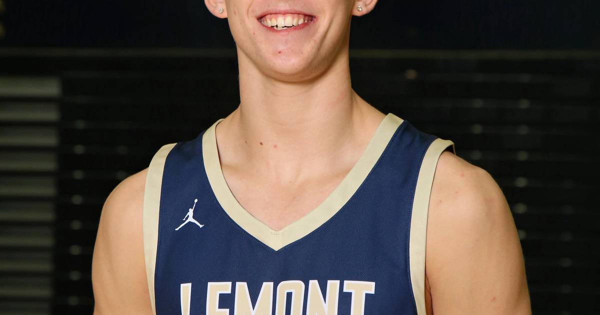 Gabriel Sularski’s shot with 3.9 seconds left sends Lemont to the ...