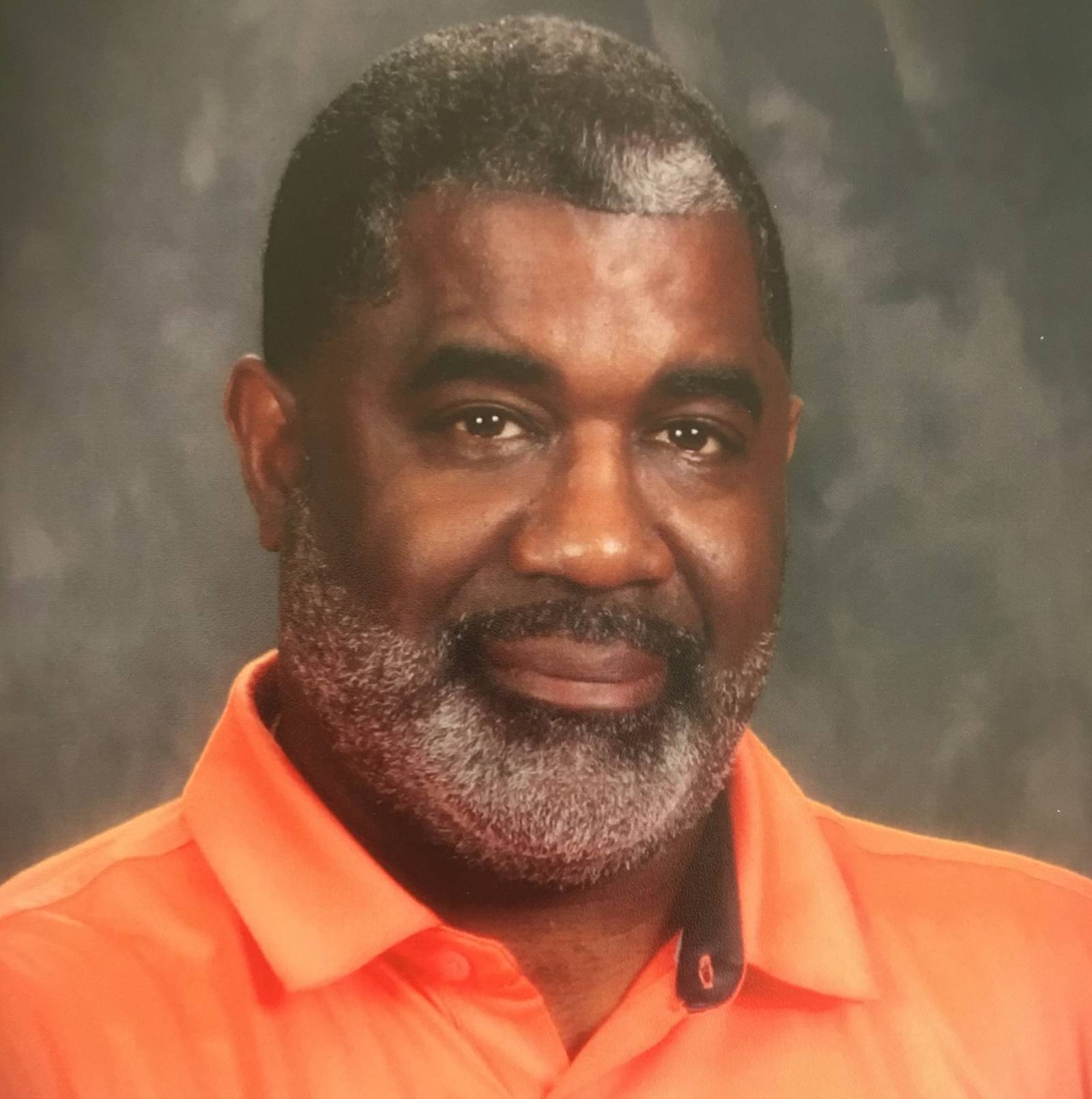 IVCC hires veteran coach Marc Lowe to lead restart of women’s ...