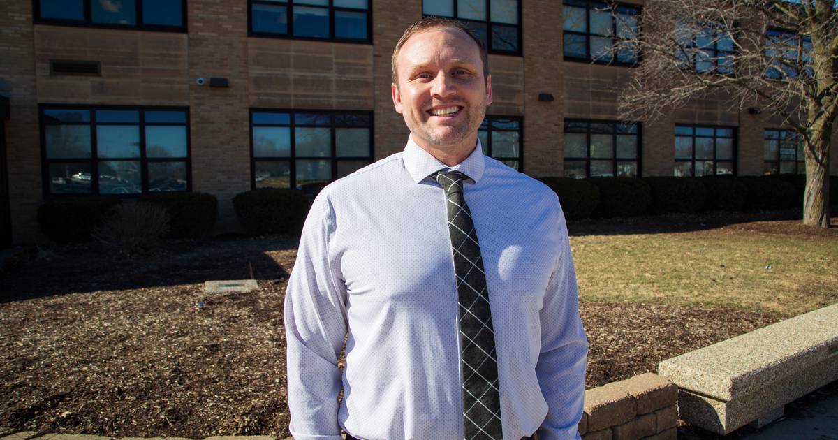 Sycamore District 427 names new Sycamore High School principal for ...