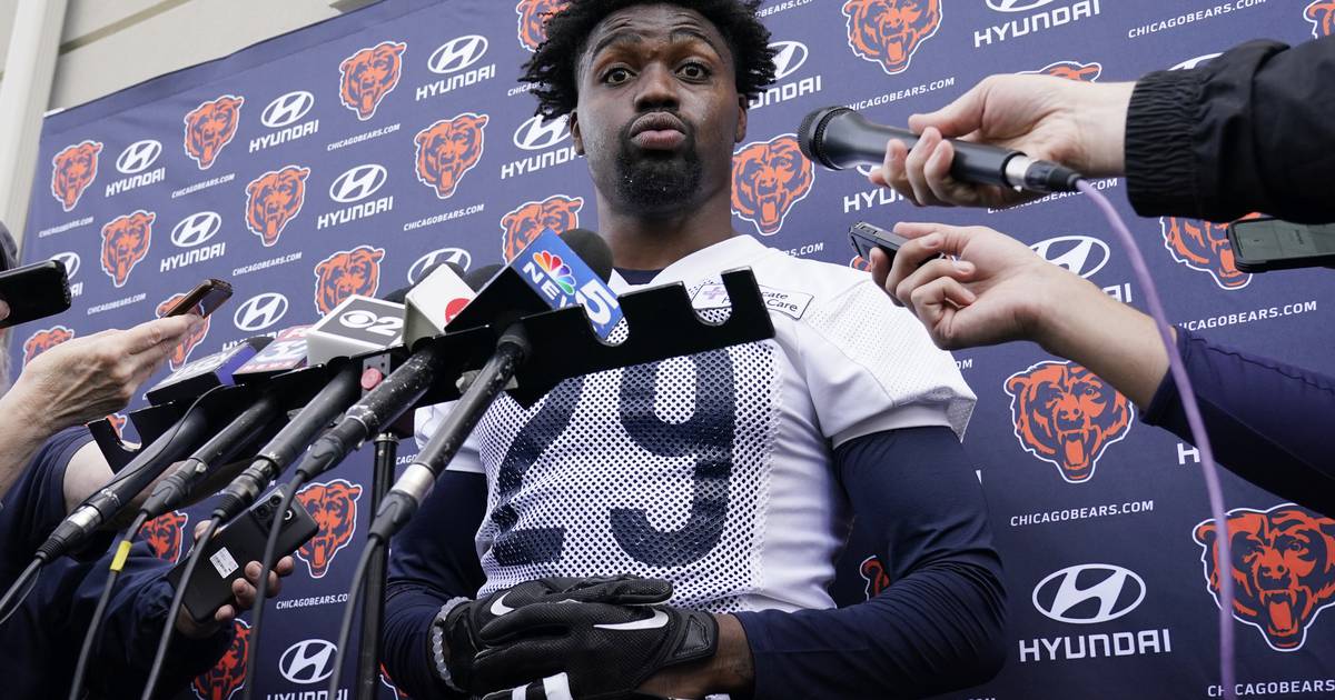 Rookies Terell Smith, Tyrique Stevenson battle for starting cornerback ...