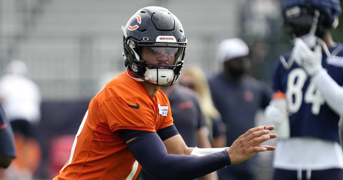 Chicago Bears training camp report: Caleb Williams, offense ‘struggles ...
