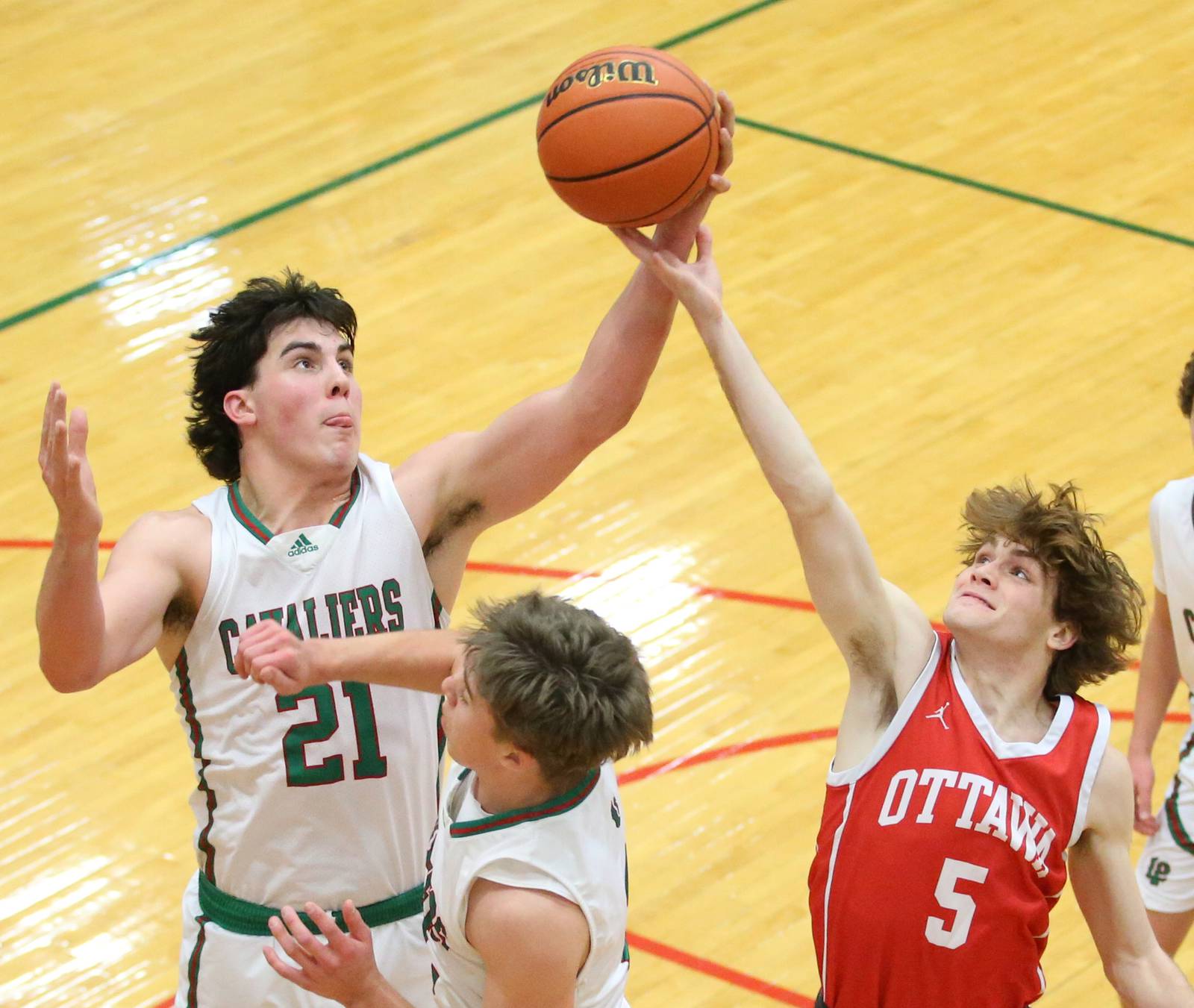 NewsTribune Boys Basketball Notebook: L-P’s Josh Senica a double-double ...