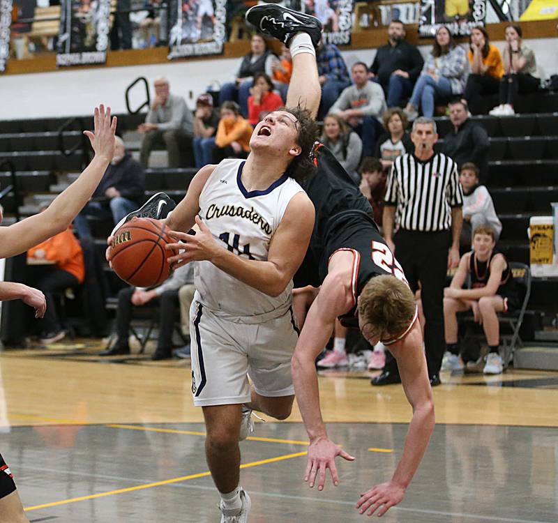 Photos: Marquette vs Roanoke-Benson in the Tri-County Conference ...