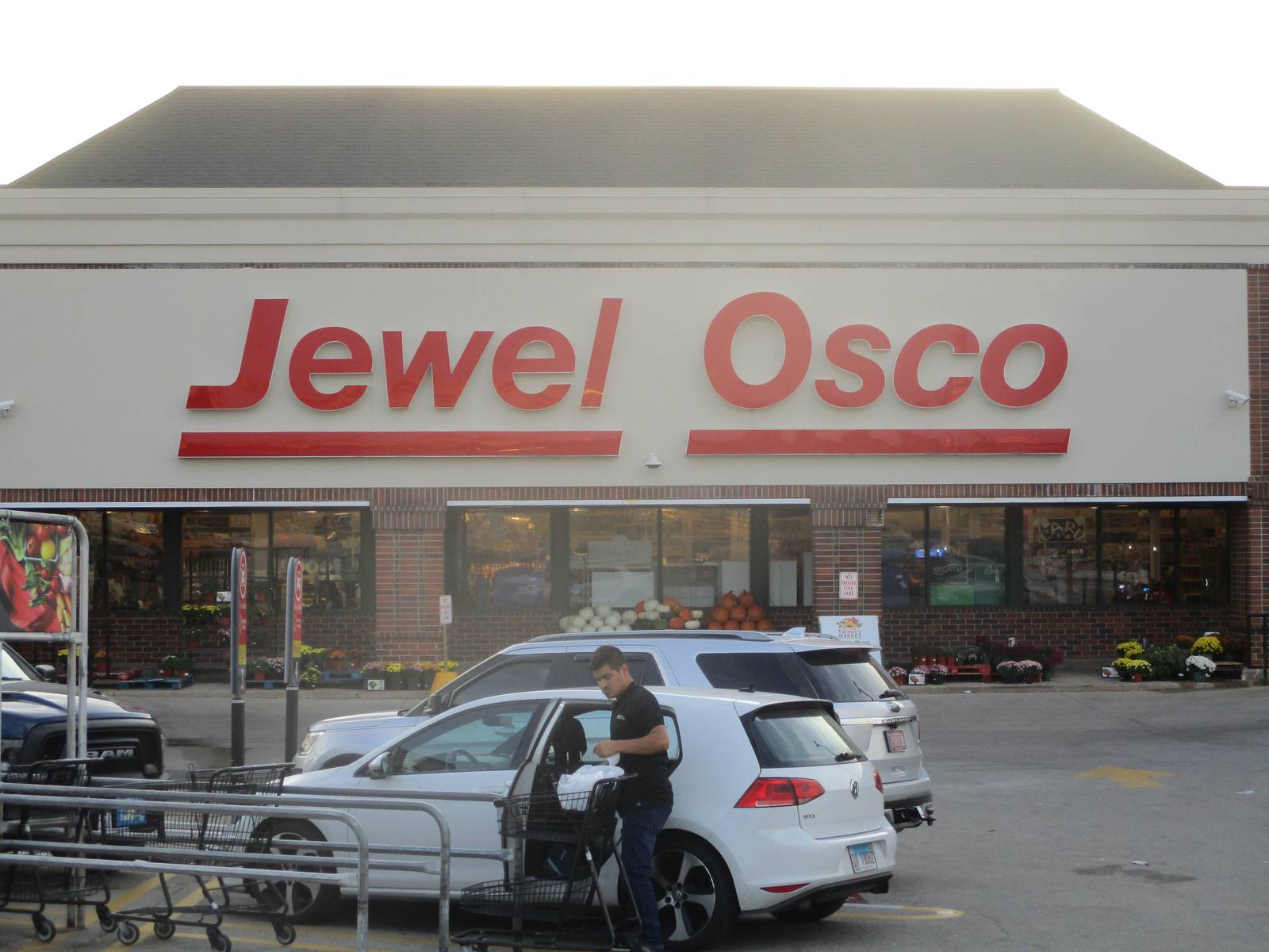 Sale of Joliet Jewel-Osco store in doubt as Kroger merger collapses ...